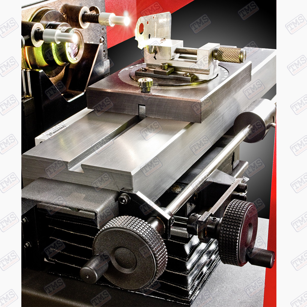 Starrett HE400 Horizontal Benchtop Optical Comparator - thaimetrology