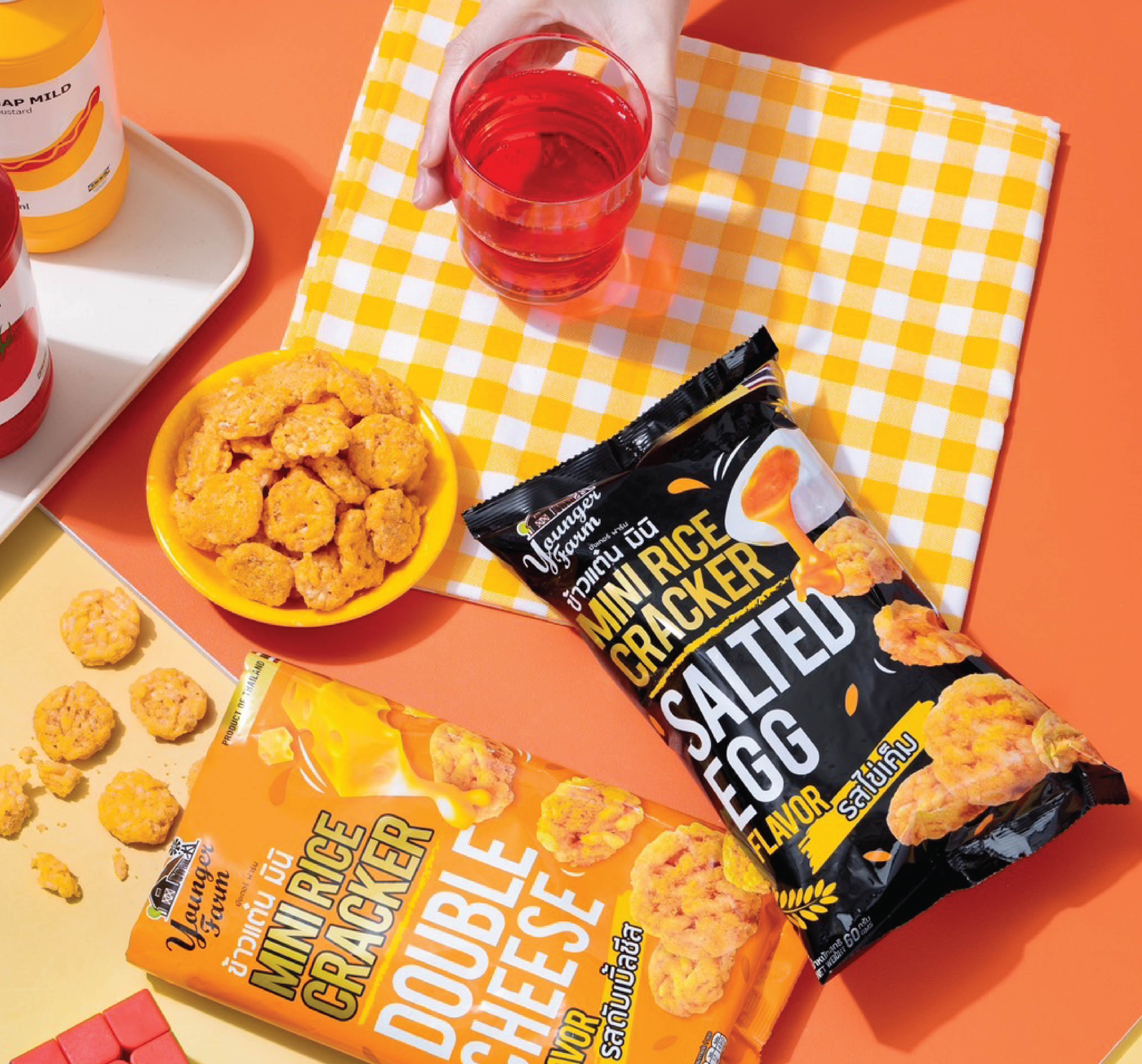 Mini Rice Cracker Salted Egg flavor 60 g 1 Bags ข้าวแต๋น มินิ รสไข่เค็ม ...