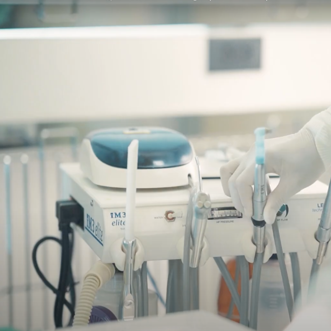 ศูนย์ผ่าตัดศัลยกรรมและบริการทันตกรรมสัตว์เลี้ยง - setthakitanimalhospital