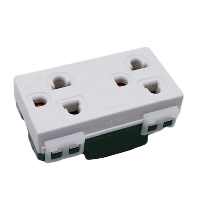 Panasonic เต้ารับคู่ เสียบขากลมแบน มีกราวด์ WEG 15929 (1 ชิ้น) - wongtools