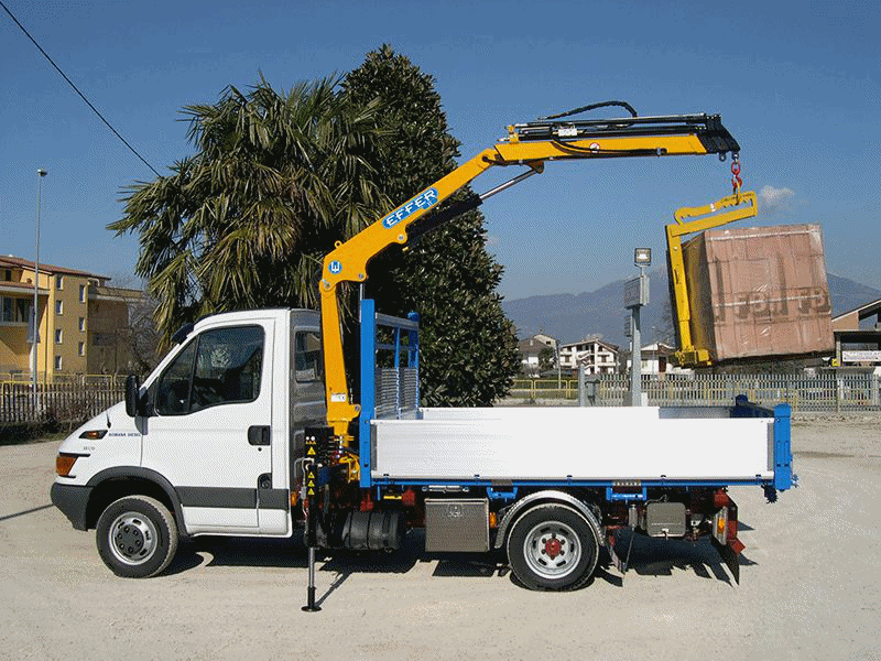 เครนพับขนาดเล็กรุ่น Effer 35 - temton