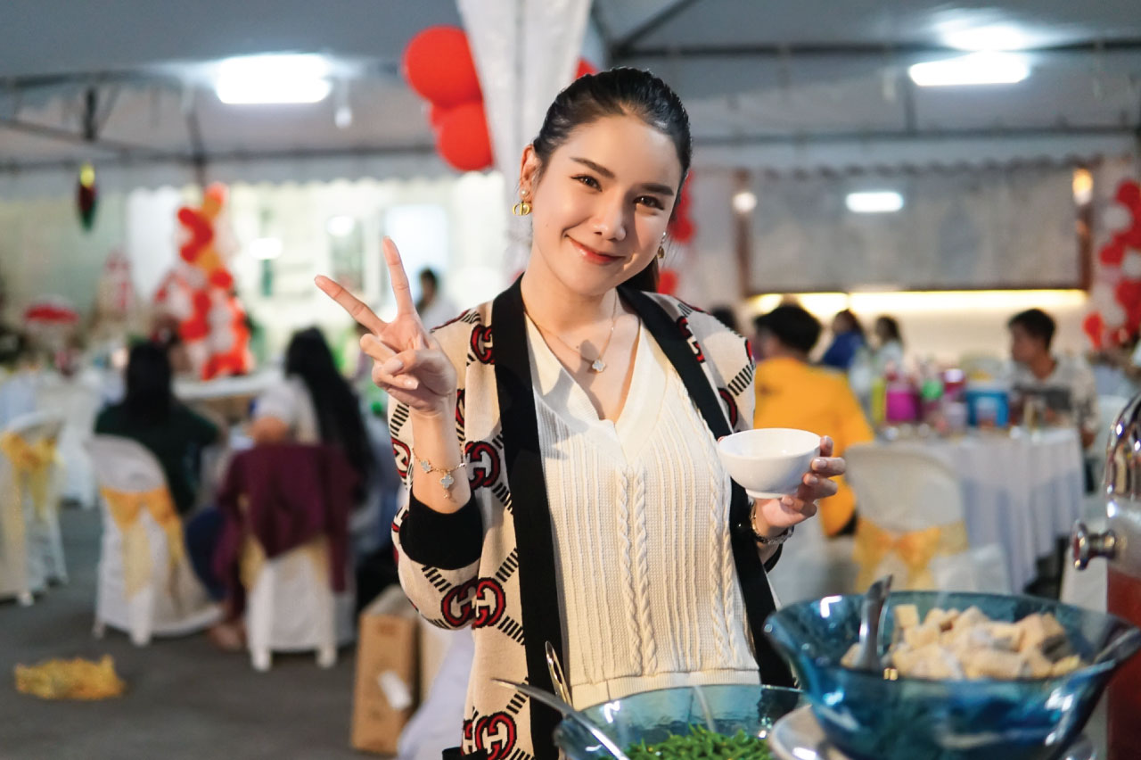 บุฟเฟ่ต์ พลัส / Buffet Plus - horapacatering