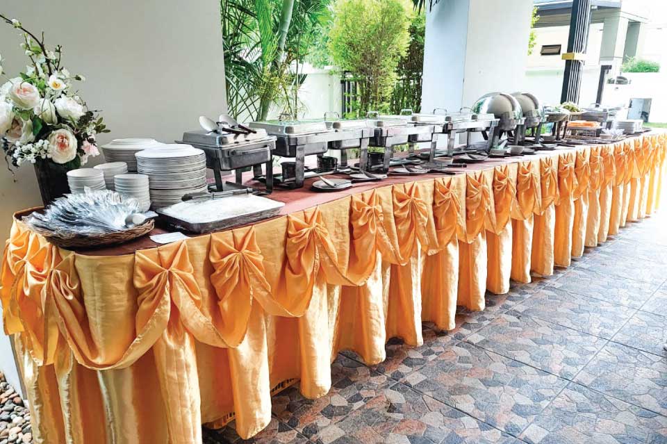 บุฟเฟ่ต์ พลัส / Buffet Plus - horapacatering