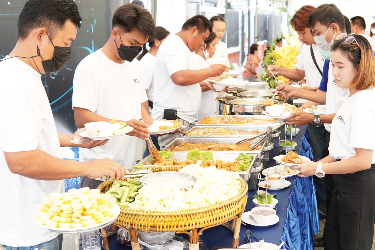 บุฟเฟ่ต์ พลัส / Buffet Plus - horapacatering