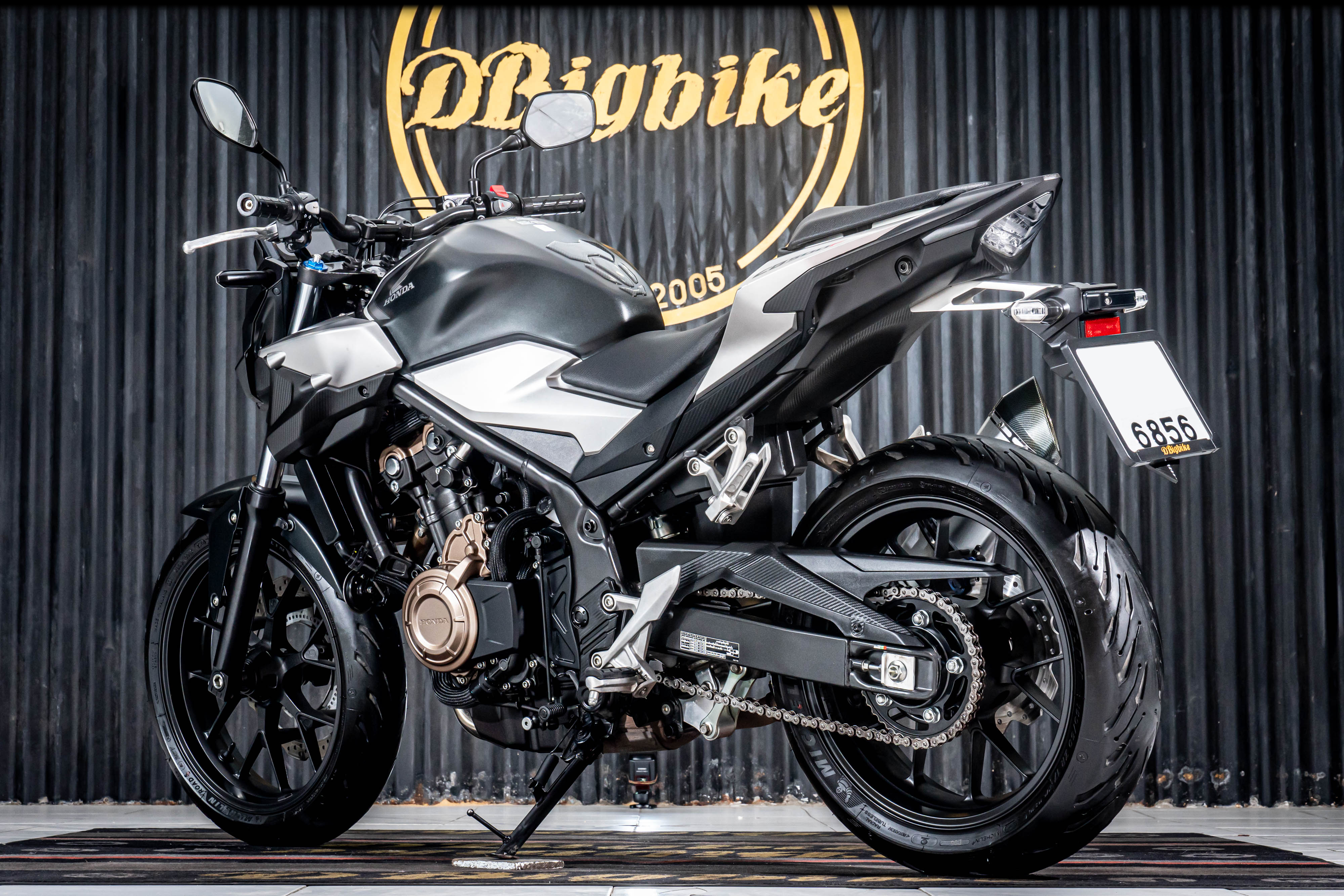 Honda CB500F - dbigbike