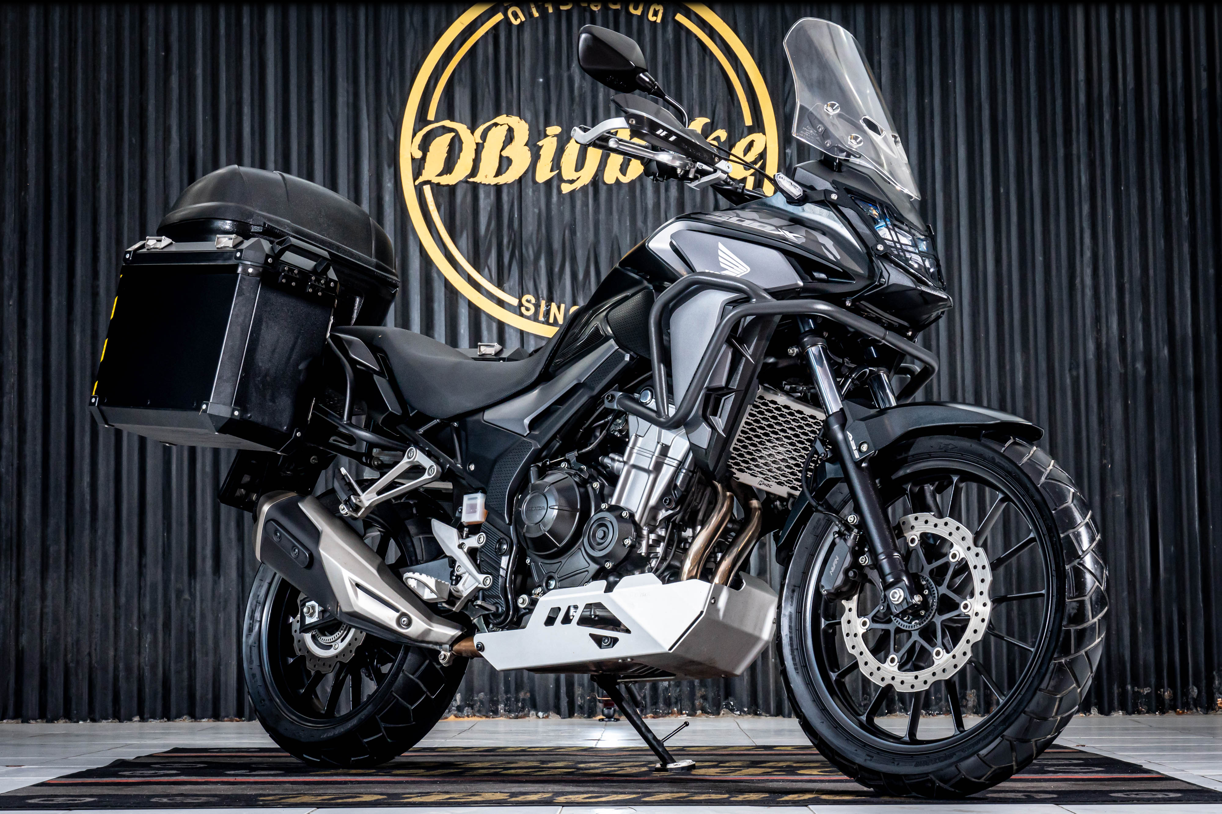 Honda CB500X - dbigbike