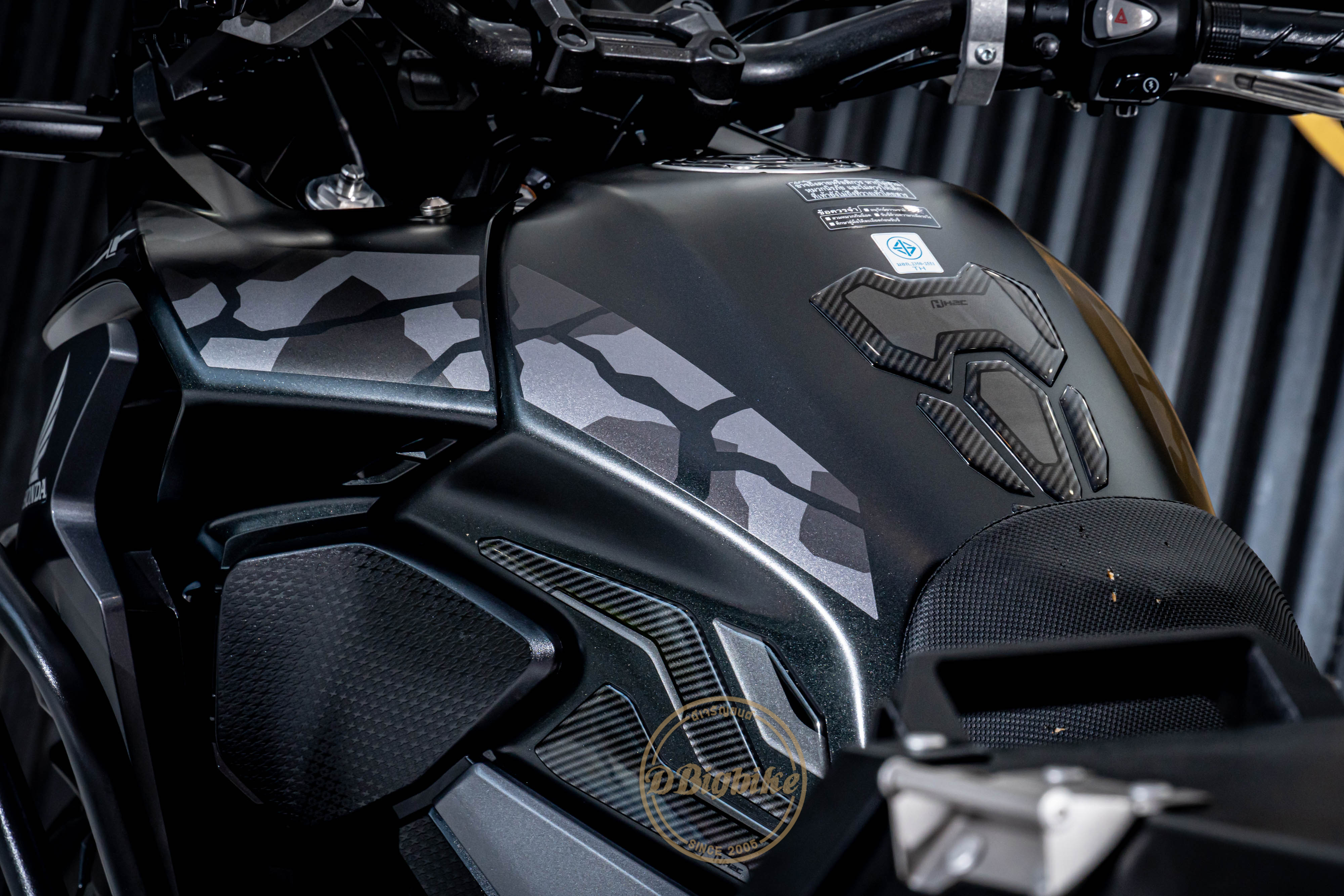 Honda CB500X - dbigbike