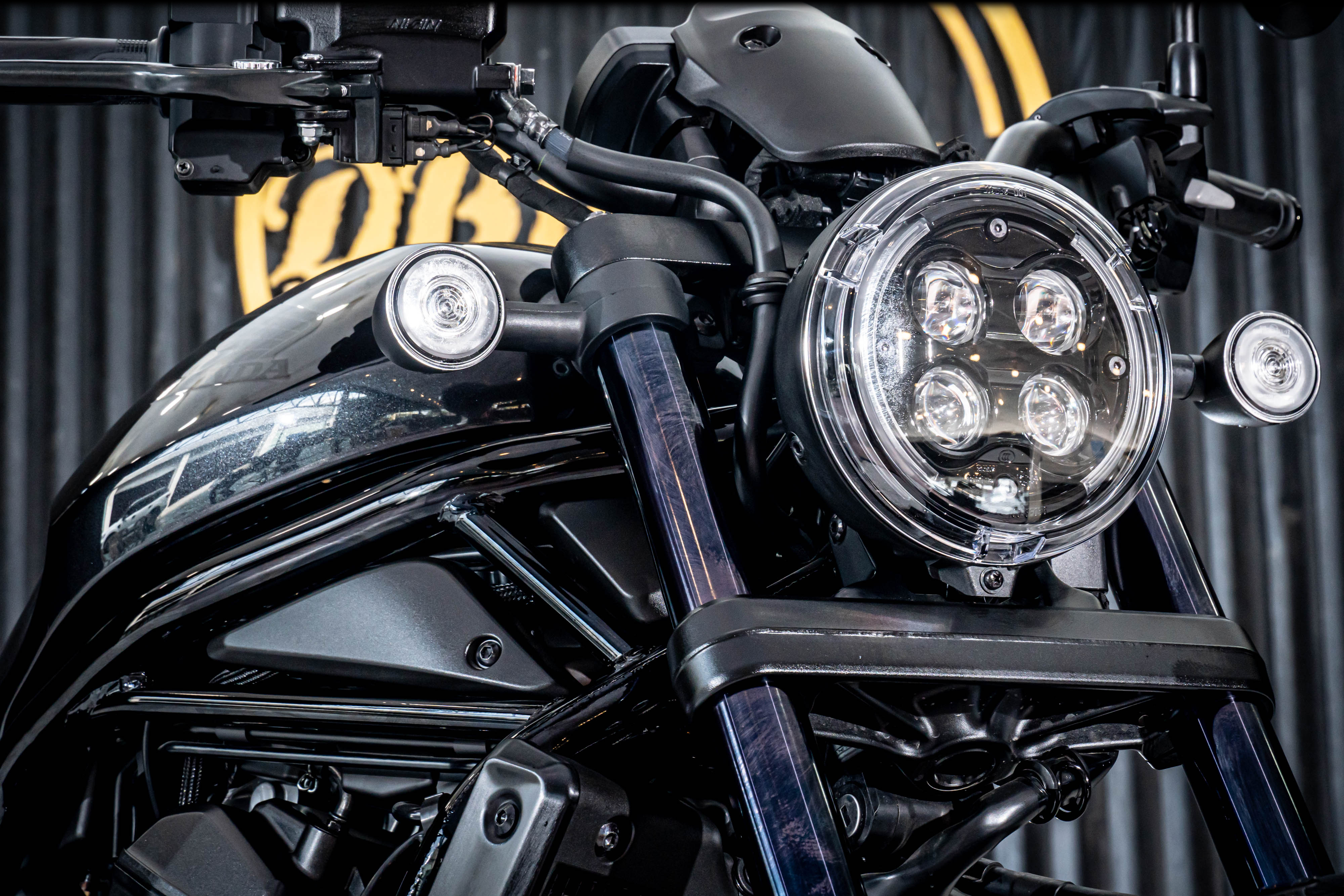 Honda Rebel 1100 DCT - dbigbike