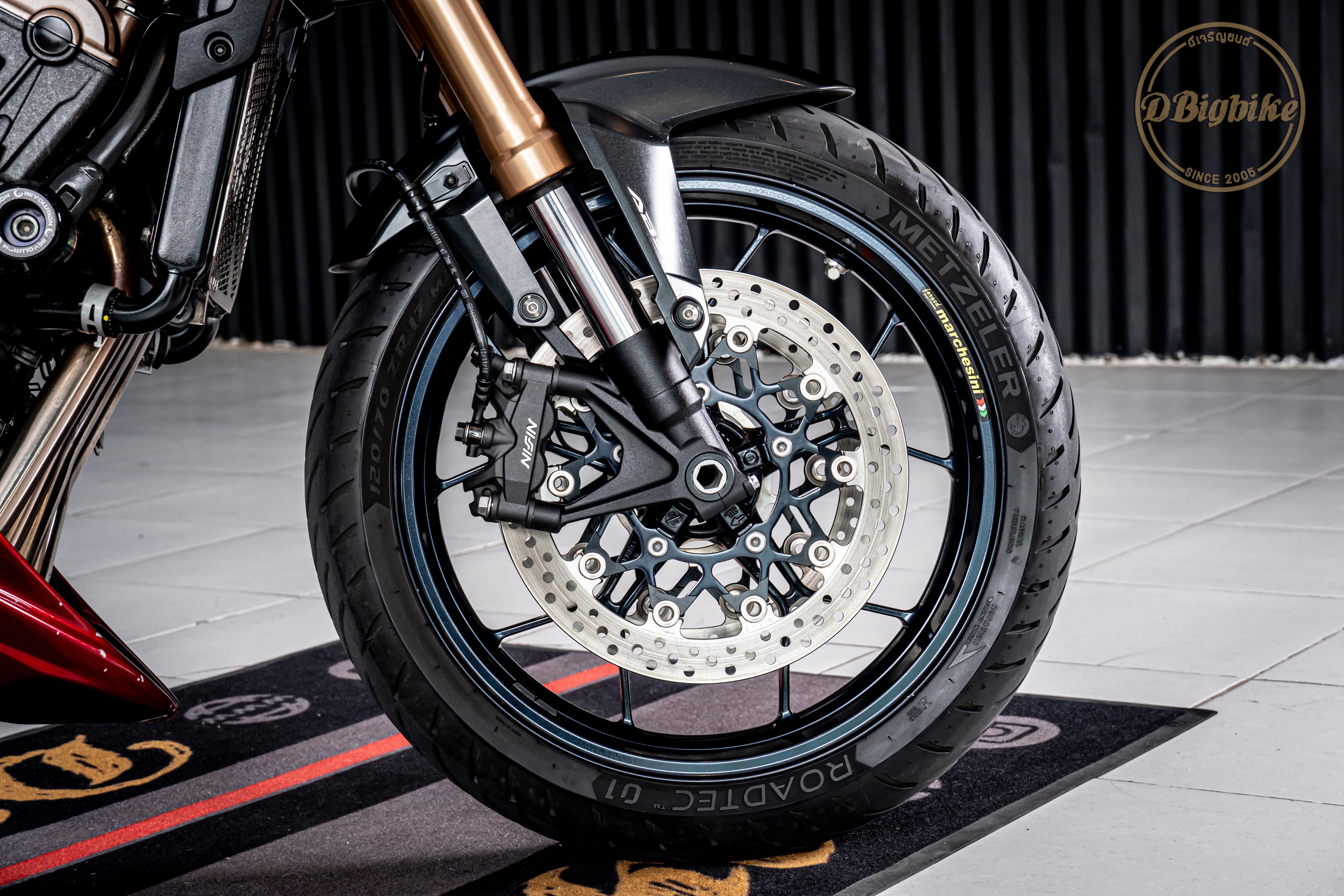 Honda CB650R - dbigbike