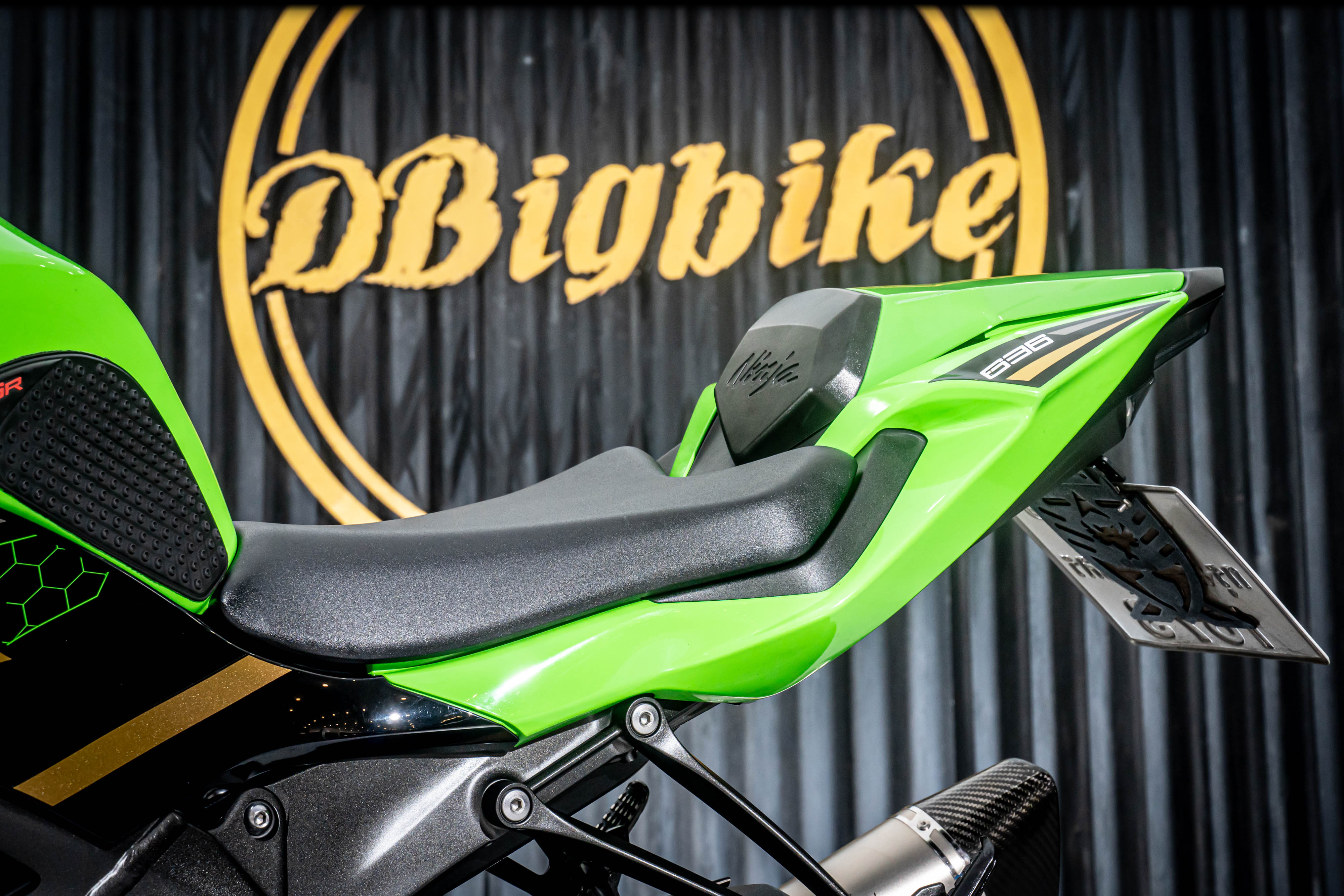 Kawasaki ZX-6R - dbigbike