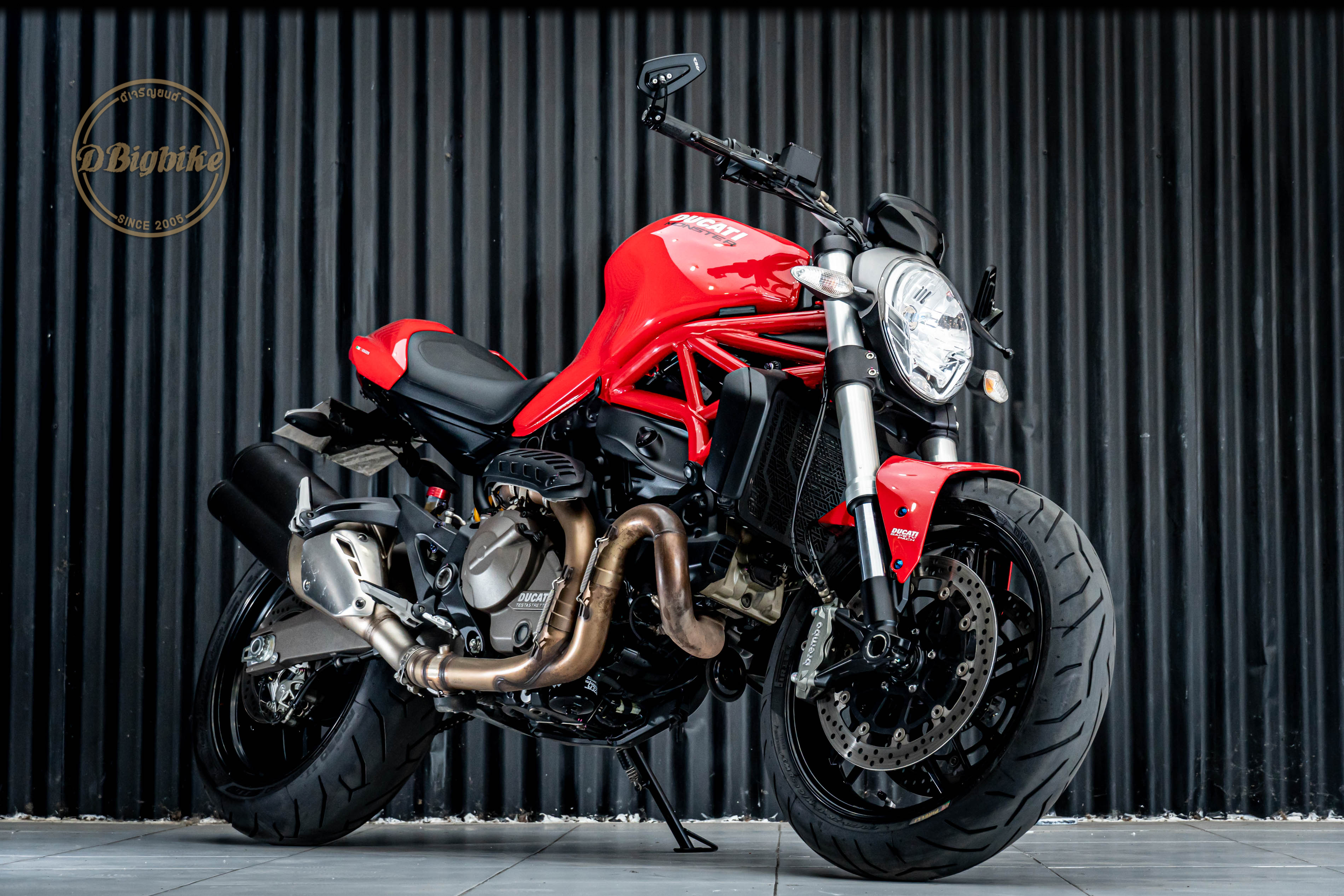 Ducati Monster 821 Mileage 1x,xxx Kilometer - dbigbike