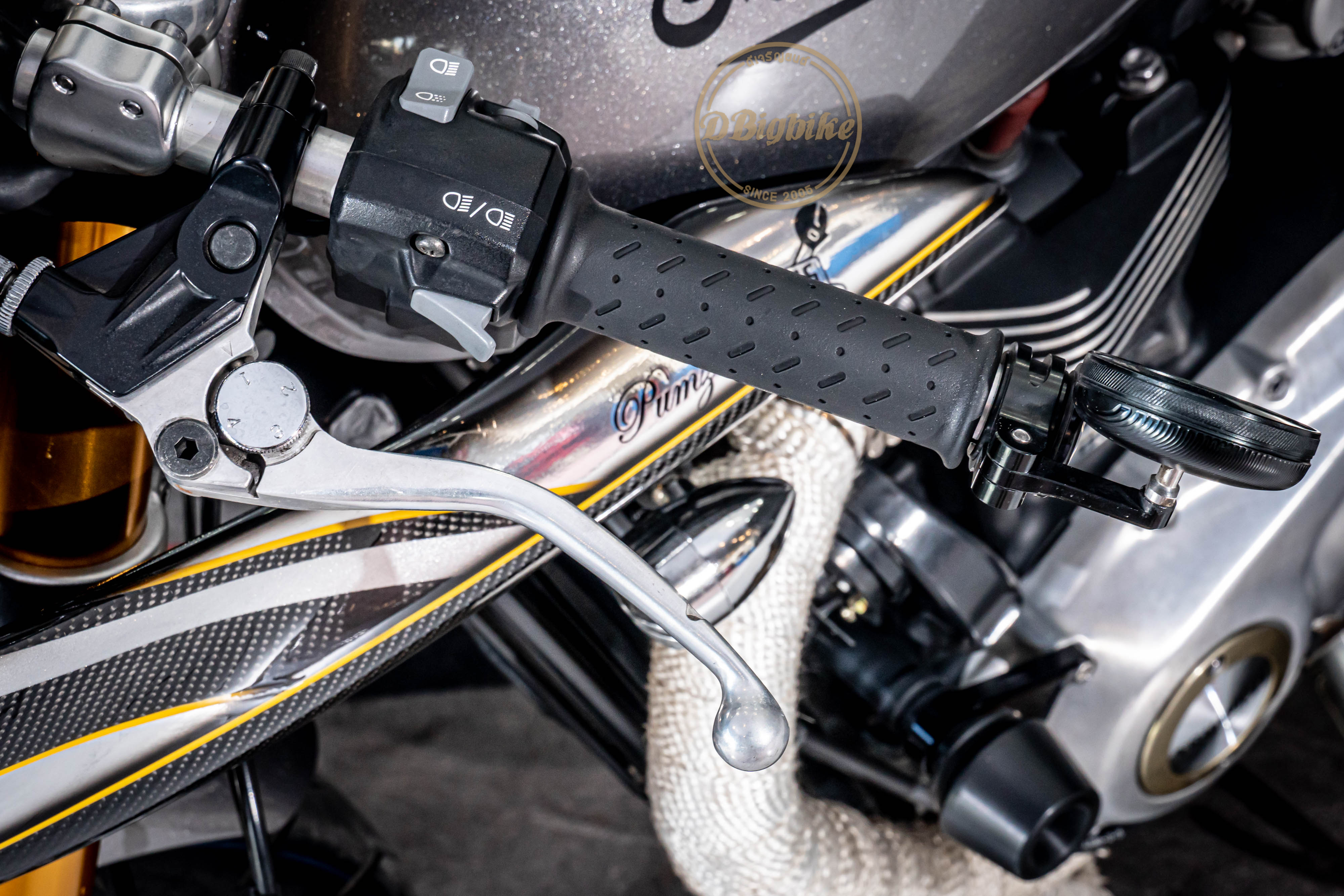 Triumph Thruxton R - dbigbike