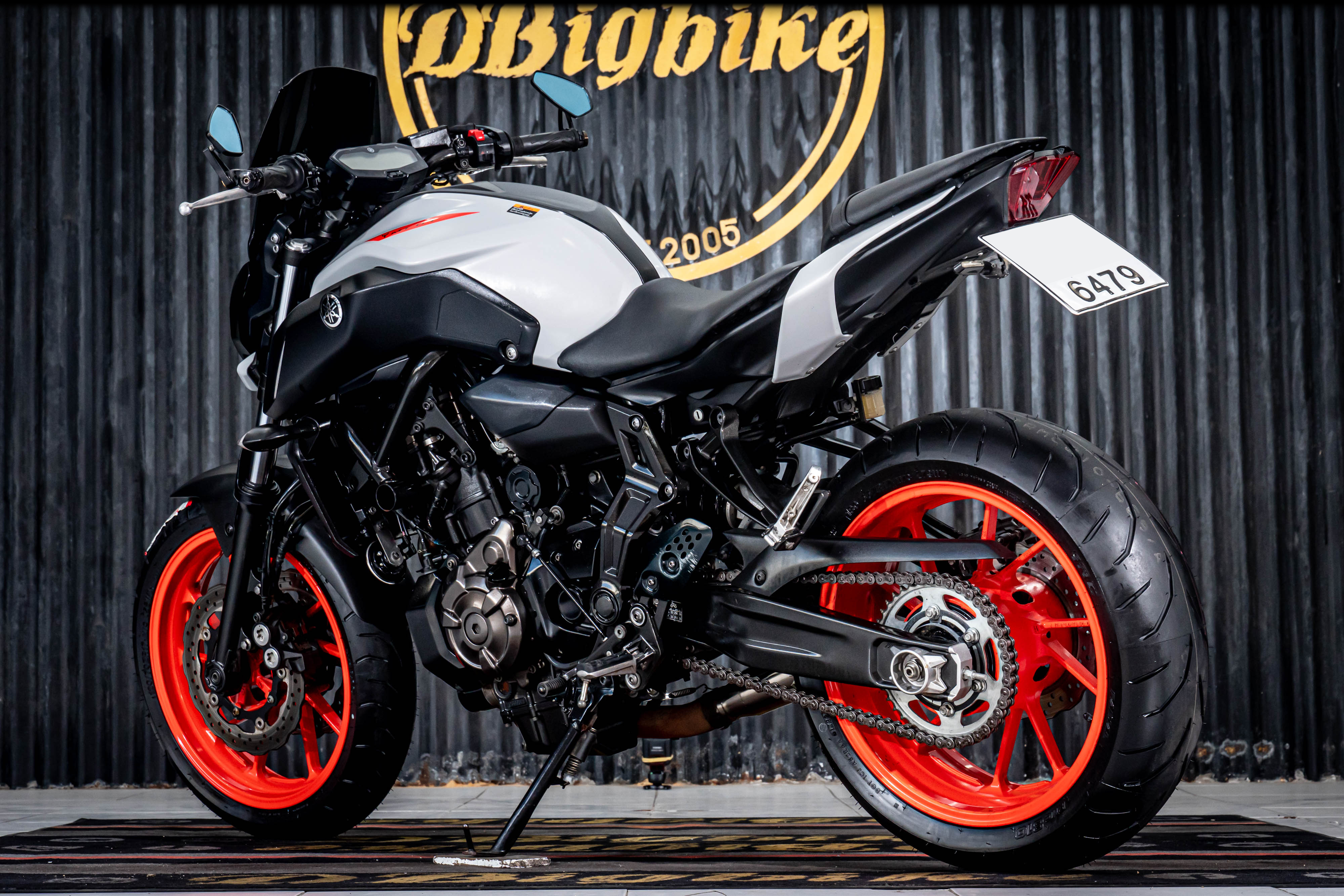 Yamaha MT07 - dbigbike