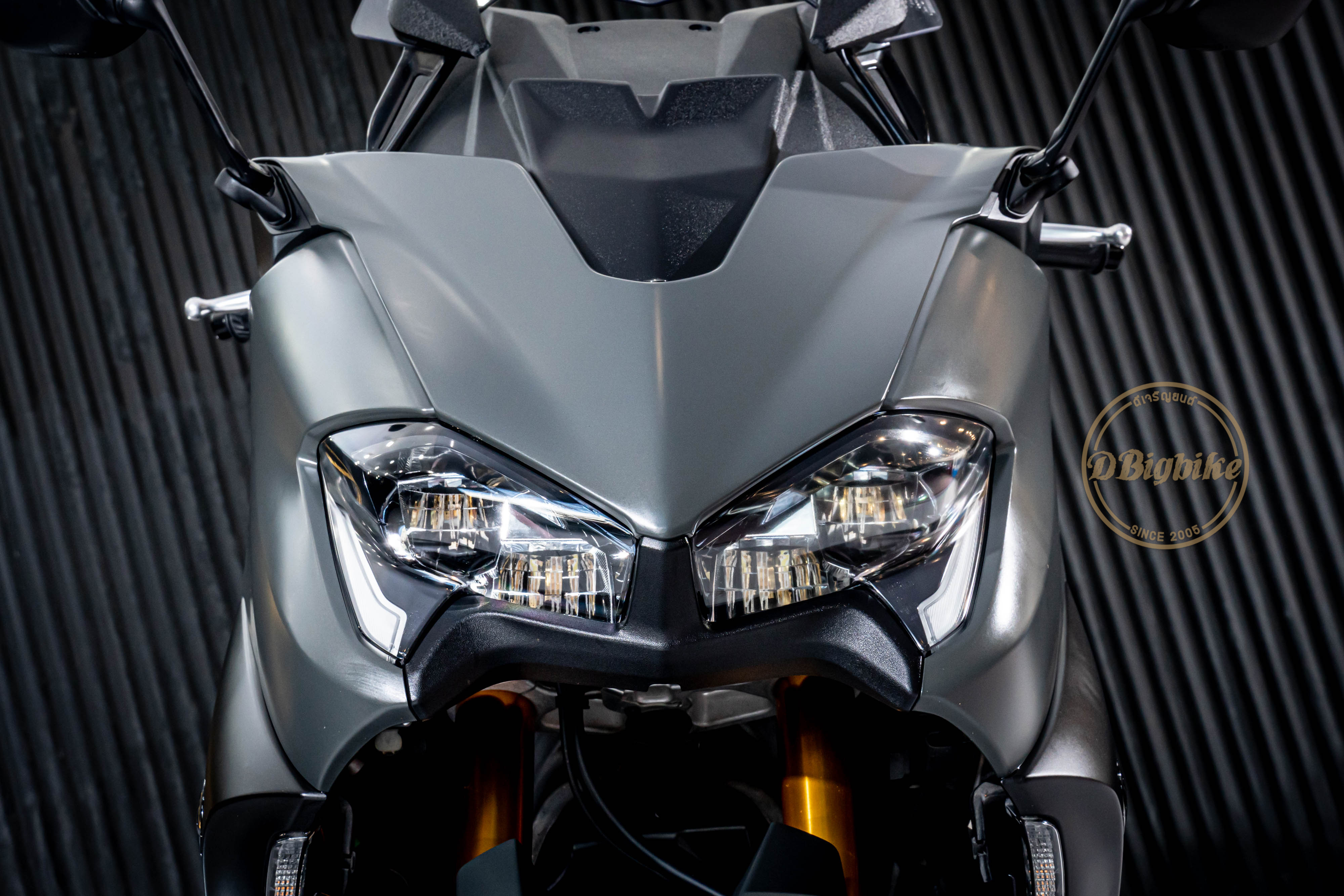 Yamaha TMax 560 TeckMax - dbigbike