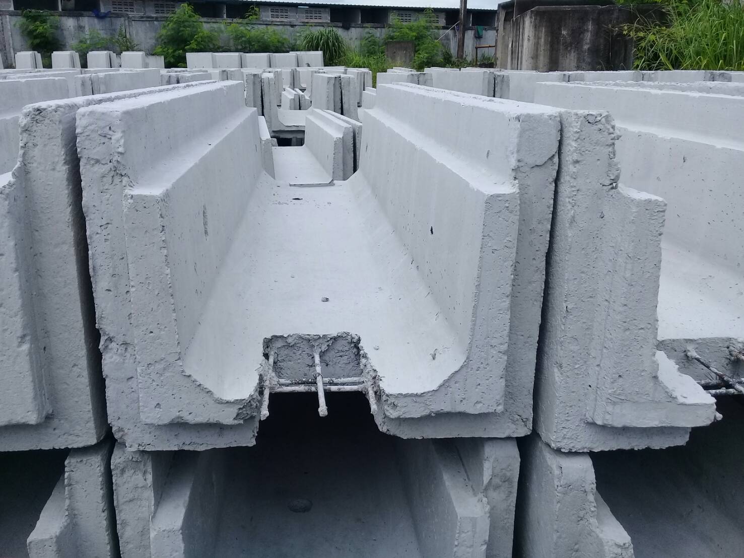 รางสายไฟฟ้าคอนกรีต (Electric Cable Gutter) - ccp