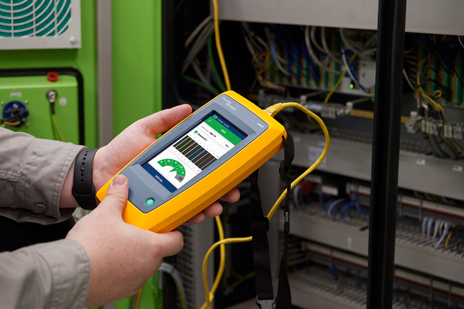 LinkIQ™ Cable+Network Tester - flukenetworks