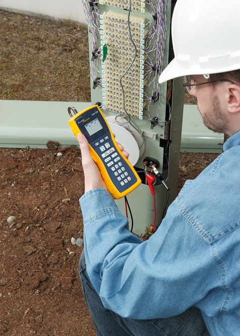 TS®54 TDR Test Set - flukenetworks