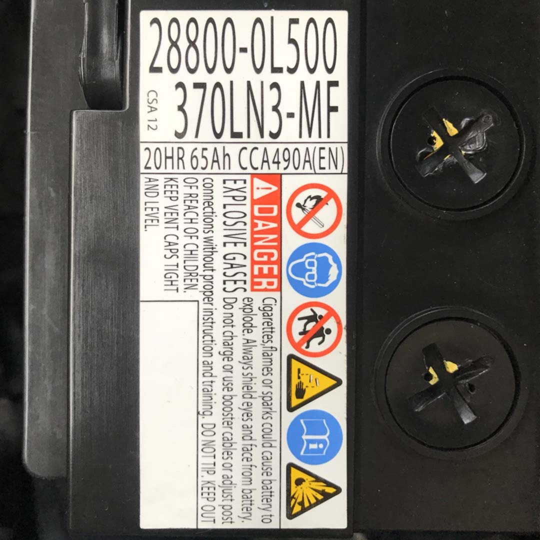 เปลี่ยนแบตเตอรี่ Toyota Hilux Revo, Rocco แบตหมด ราคาถูก ติดตั้ง ฟรี ...