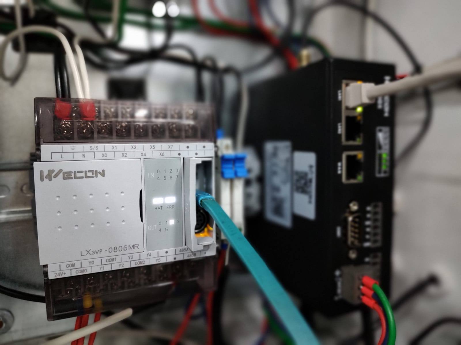 PLC / Programmable logic controller / WECON PLC - eso