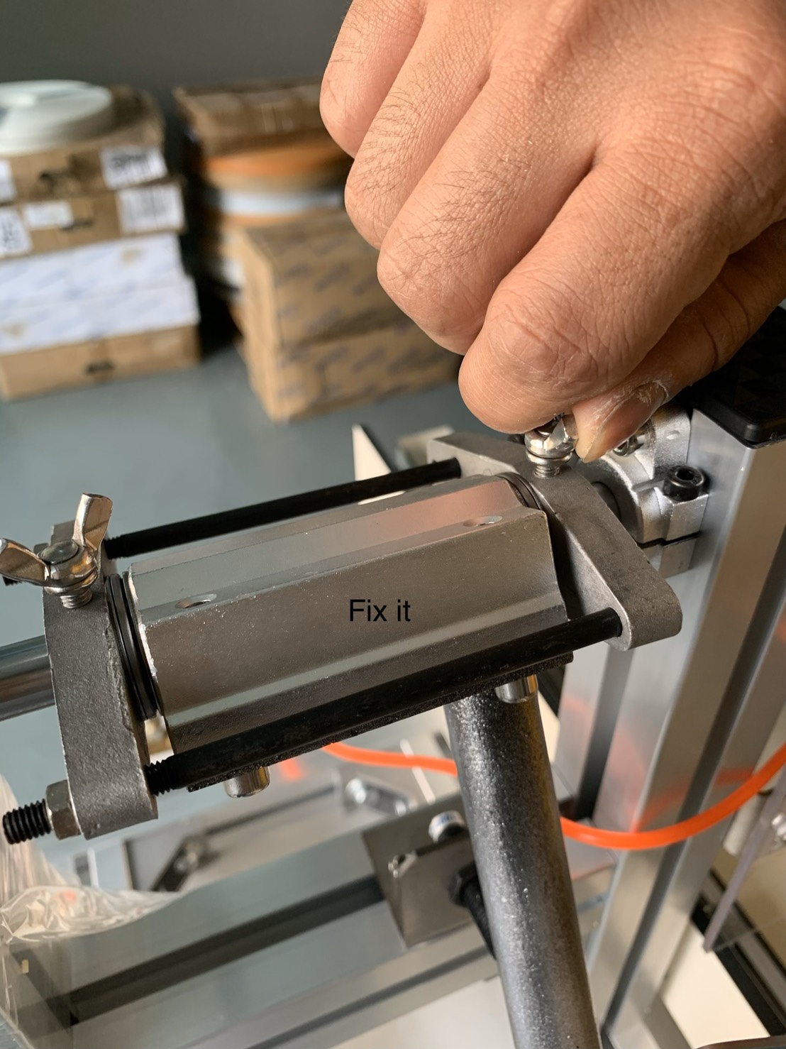 Automatic Trimming and Ending Machine - woodtechmc