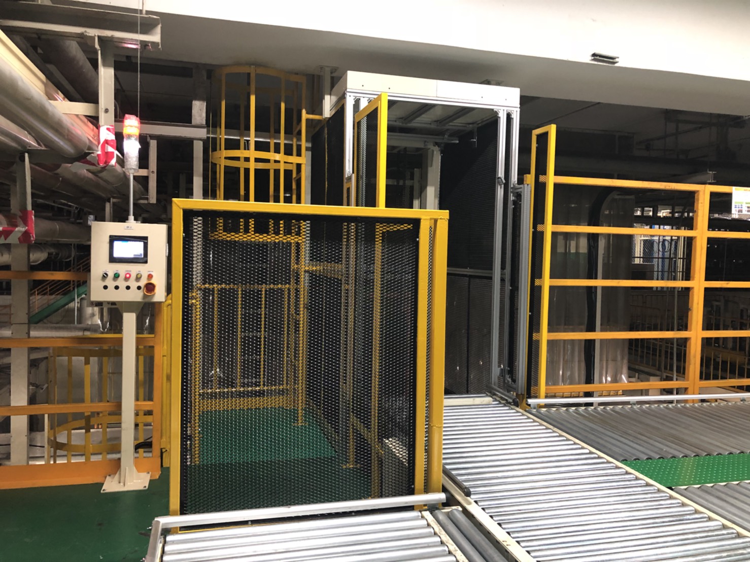 Lift conveyor - interlineconveyor