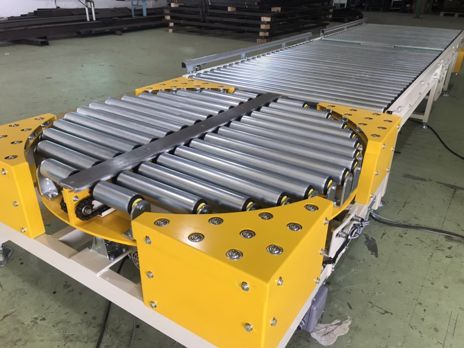 Turntable Conveyor - interlineconveyor Turntable Conveyor - interlineconveyor