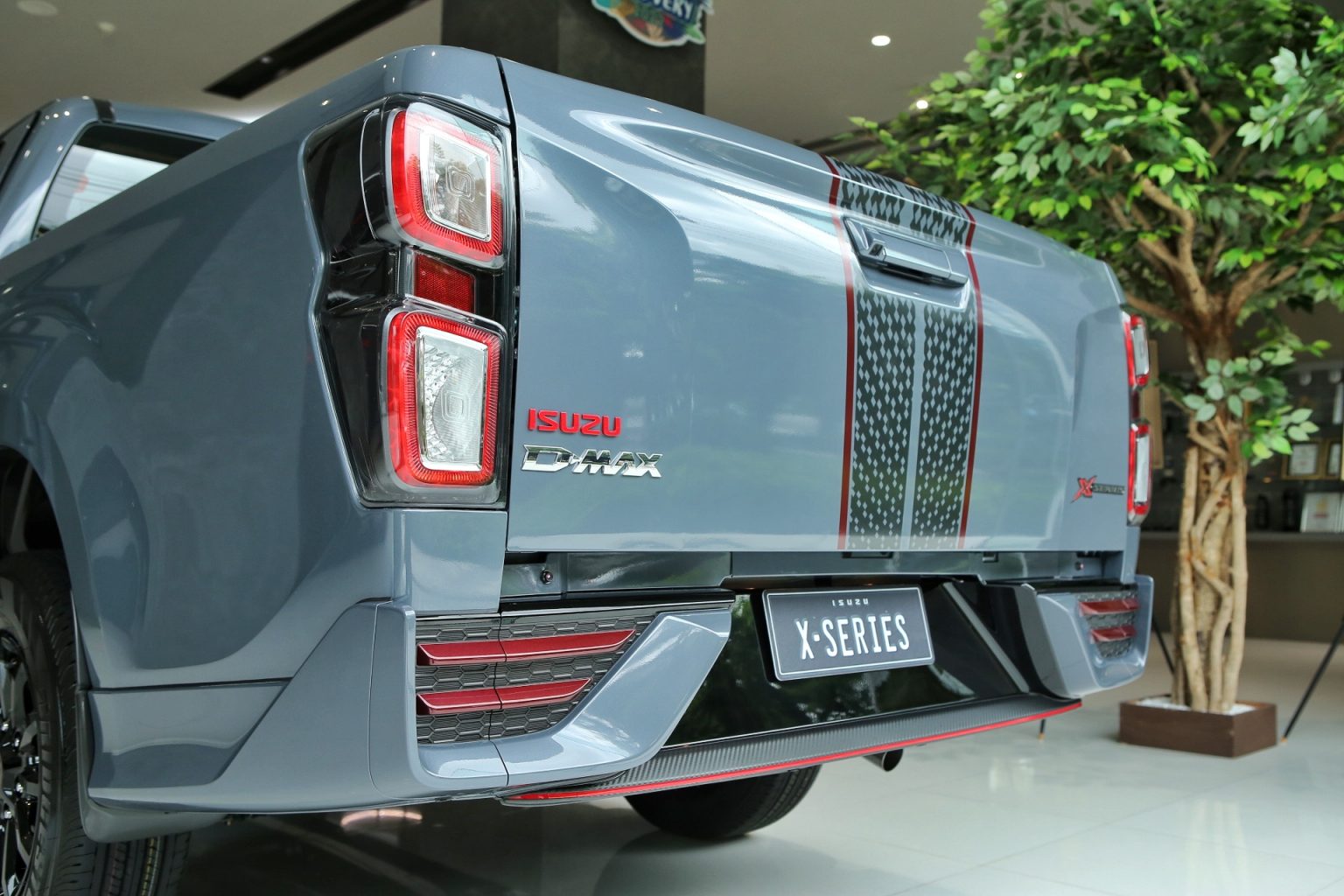ALL NEW ISUZU D-MAX X-SERIES - santiisuzu
