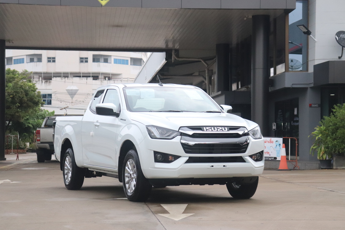 ALL NEW ISUZU D-MAX SPACECAB - santiisuzu