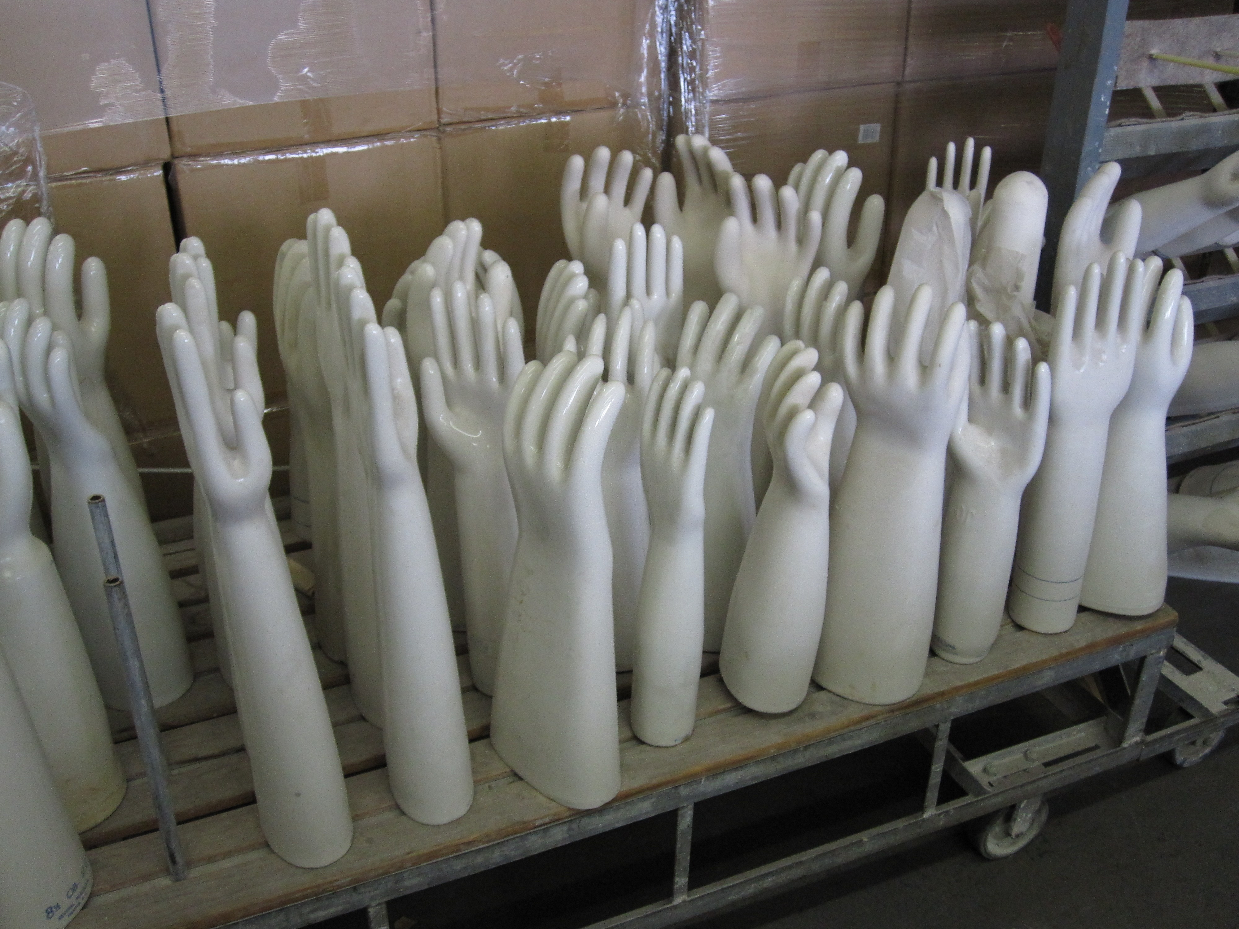Progress Plasmic (Thailand) | Ceramic Hand Formers & Former Holder Set ...