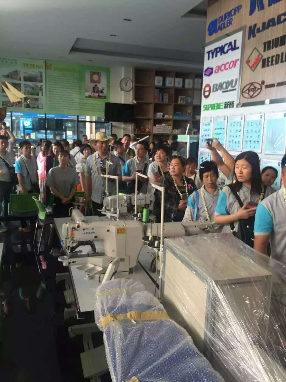 ตัวแทน JACK เข้าเยี่ยม TCM Sewing Machine ที่ประเทศไทย - tcmsewing