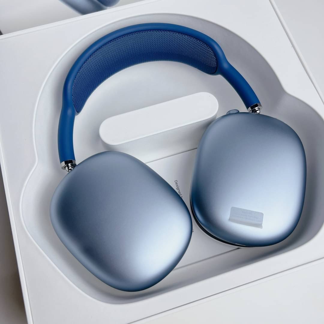 Airpods Max Sky Blue With Blue Headband Airpods Max Sky Blue With Blue Headband