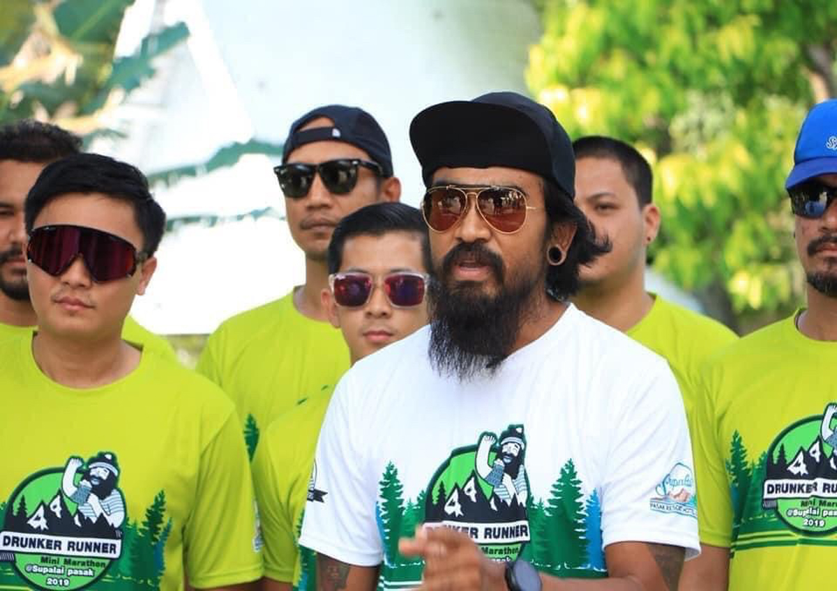 เสื้อวิ่ง Drunker Runners เนื้อผ้าใส่สบาย - drunkerrunners