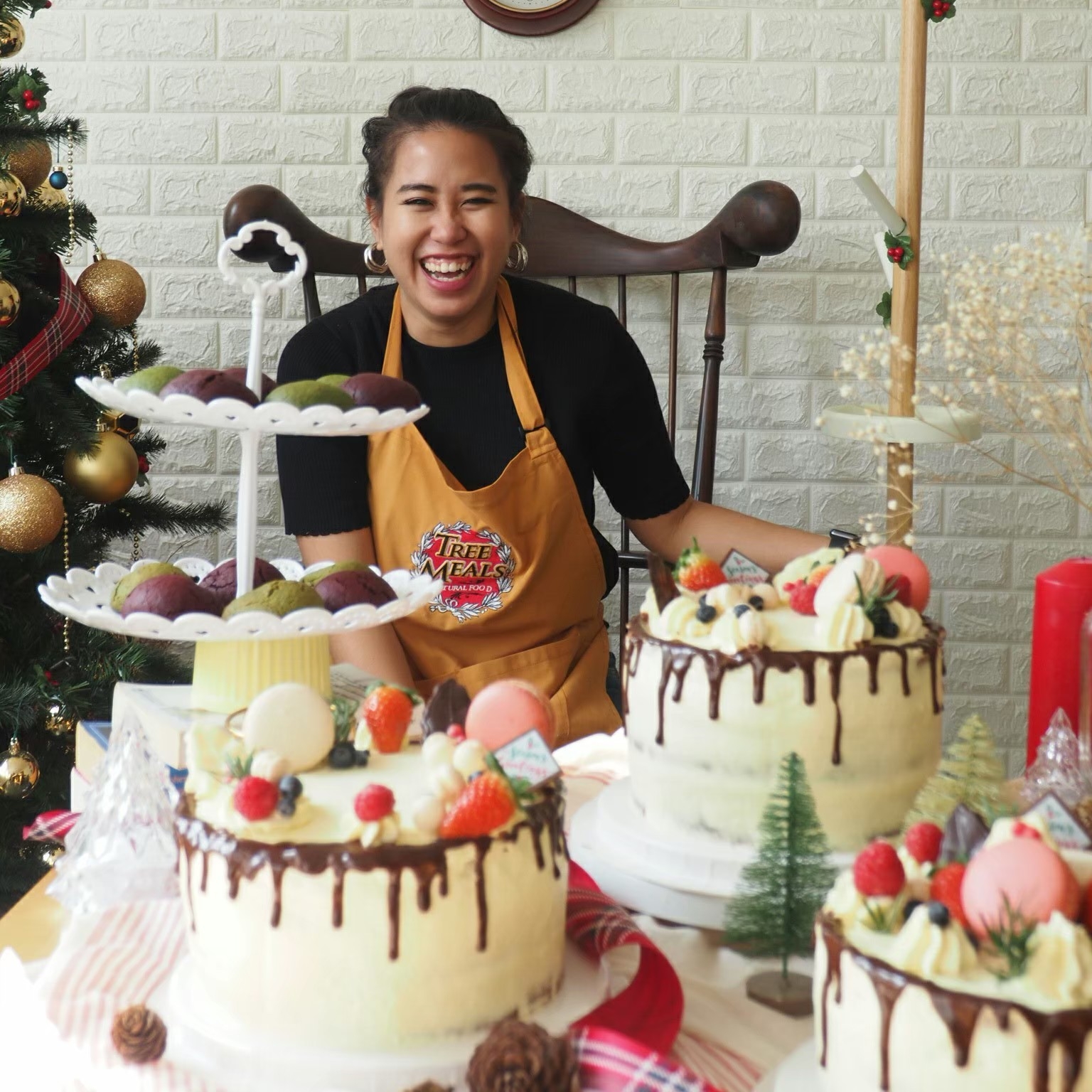 Christmas: Drip Cake - fitbakerybkk