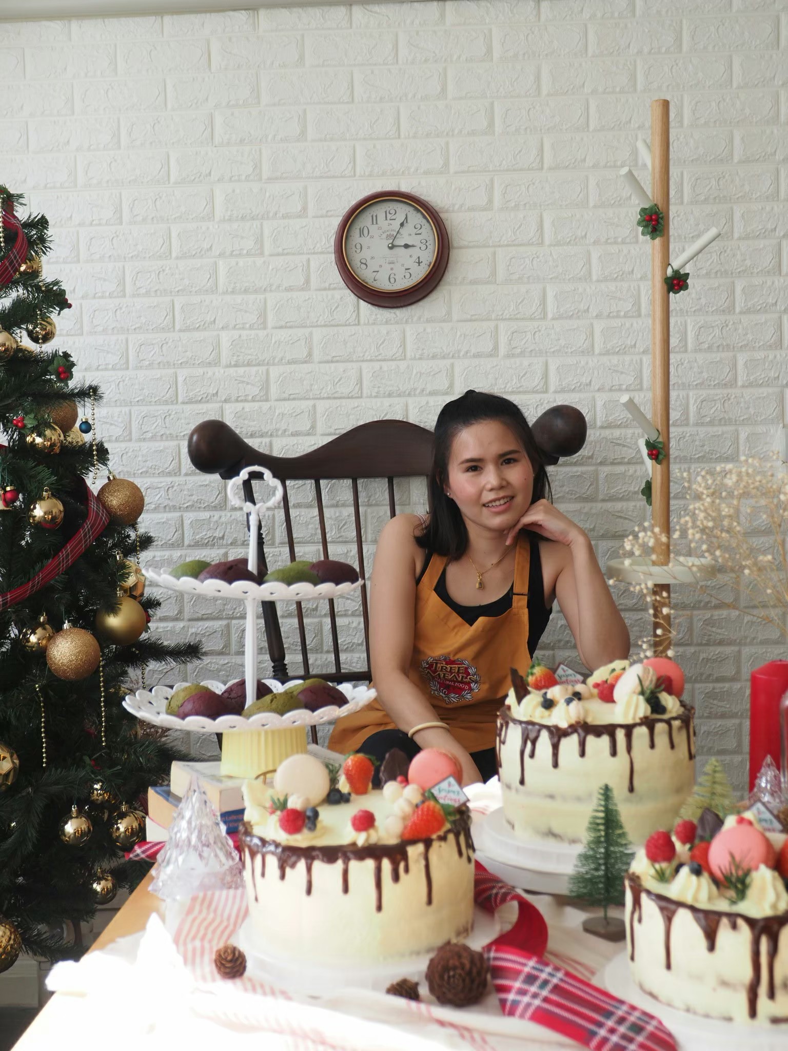 Christmas: Drip Cake - fitbakerybkk