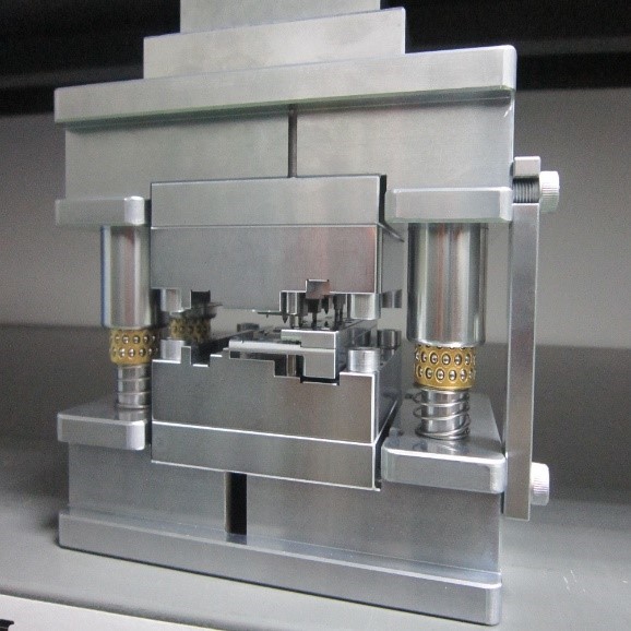 MOLD AND DIE SETS - mptsolution