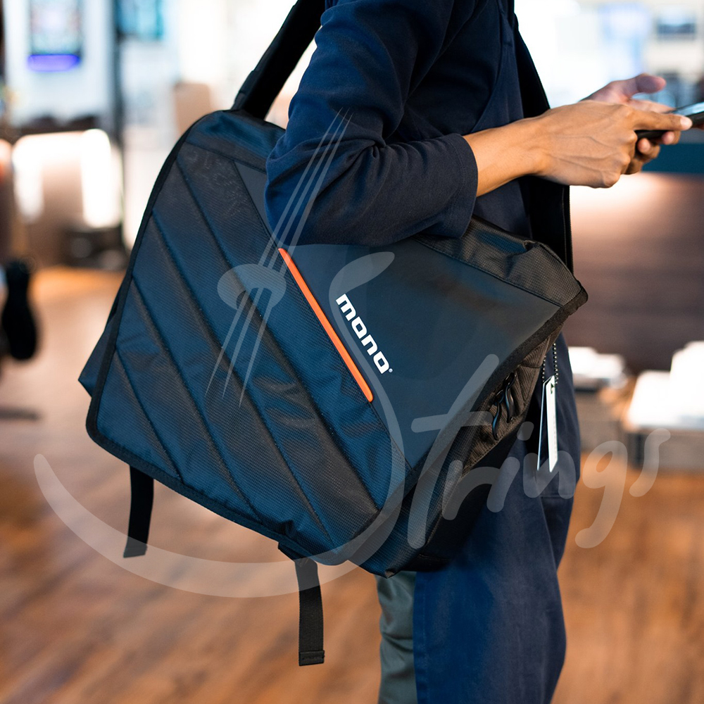 Mono Stealth Relay Messenger Bag, Black - stringsshop