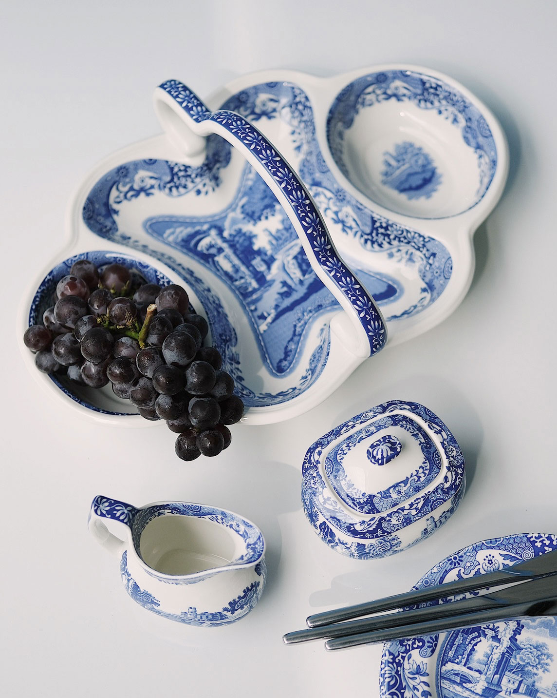 Spode Blue Italian Sugar Box - blueandwhitethailand