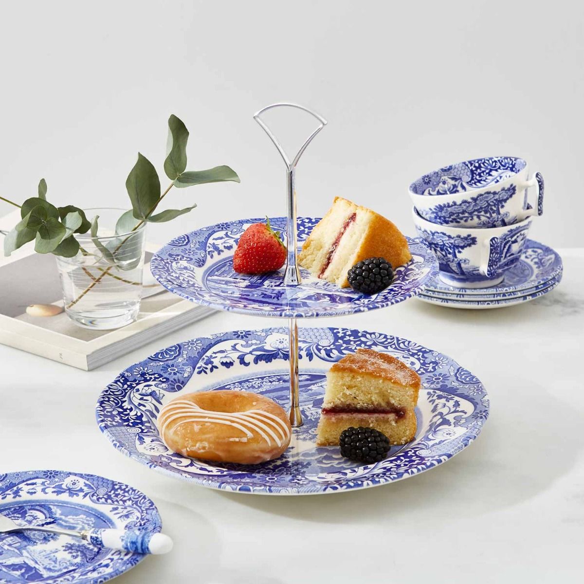 Spode Blue Italian 2-Tier Cake Stand - blueandwhitethailand