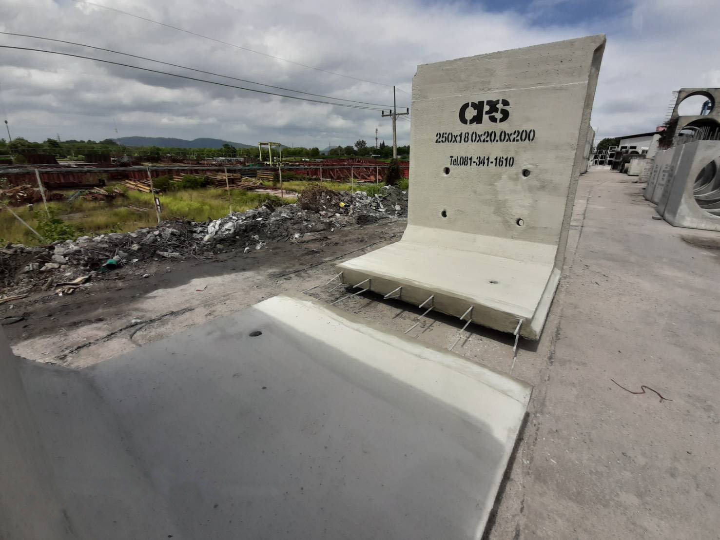 กำแพงทำคลอง (Channel Wall) - ccp-pavingstone