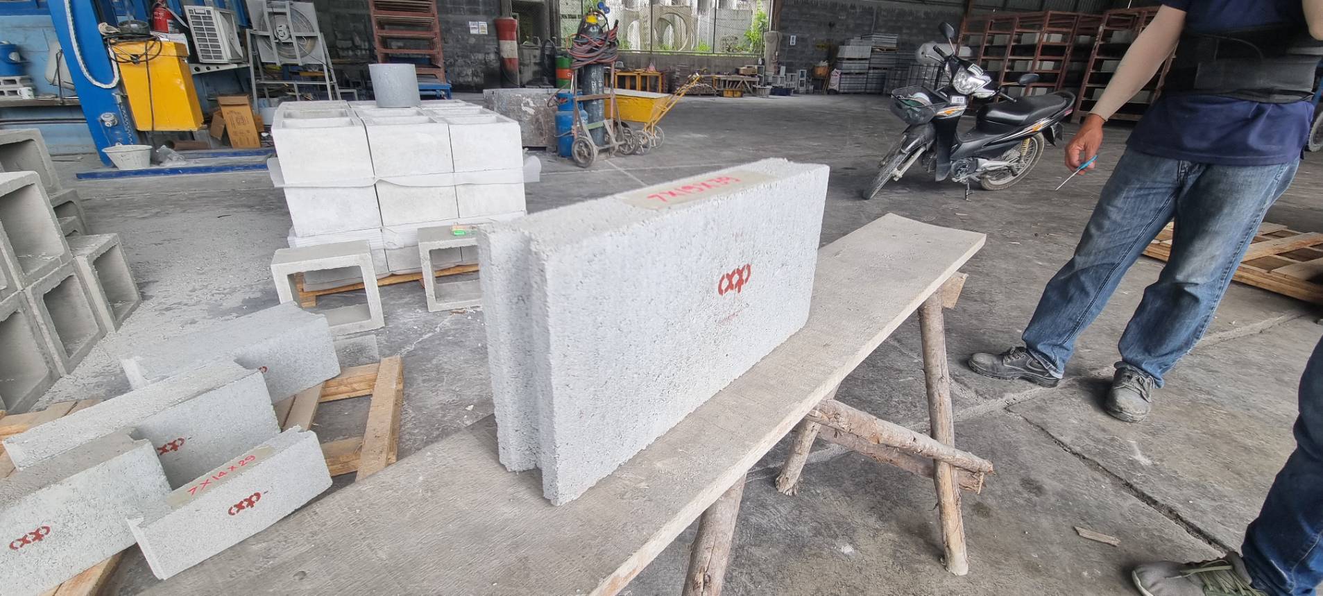 บล็อกทนไฟ FIREPROOF BLOCK - ccp-pavingstone