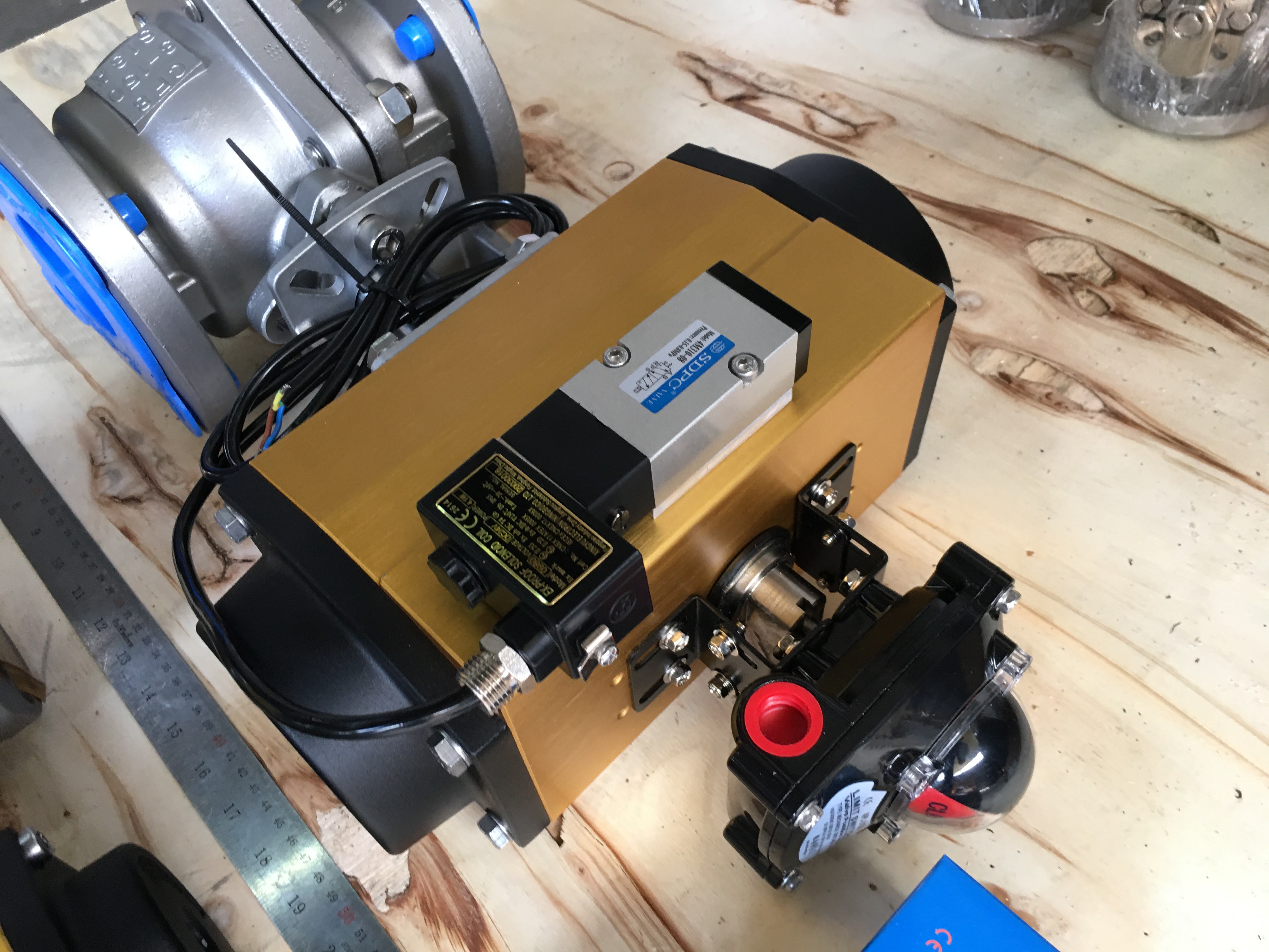 Solenoid valve 4M310-08 namur type explosion proof - factorymartonline