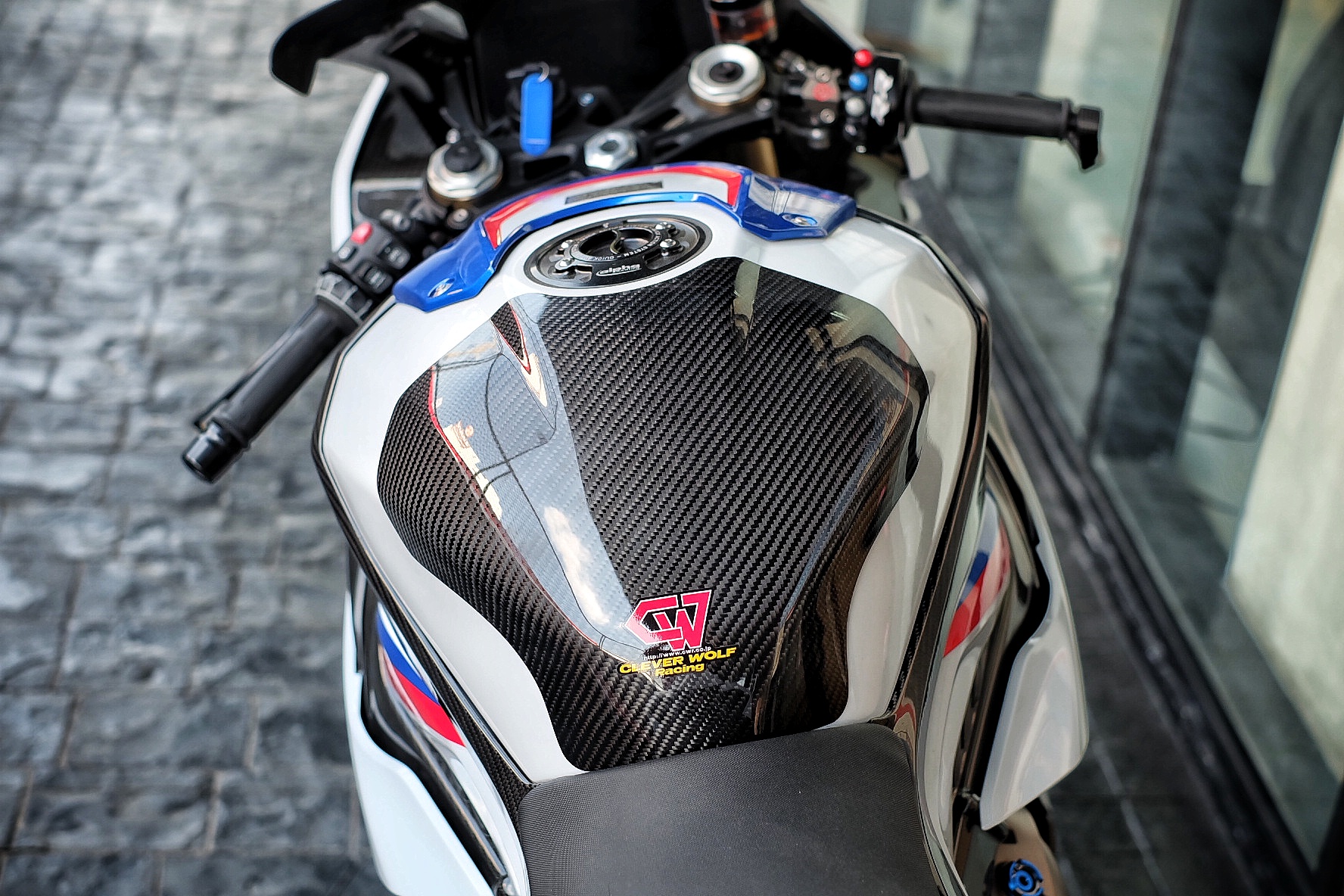 CLEVERWOLF CARBON TANK PAD PROTECTOR BMW S1000RR 2019-2022 - mpkconcept
