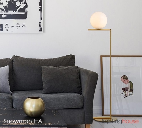 Snowman F - lightinghouse