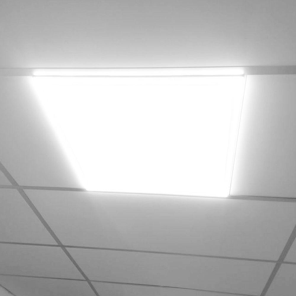 โคมฝังฝ้า LED SHINING PANEL LIGHT 40W DAYLIGHT 60X60 cm. - toshibalight