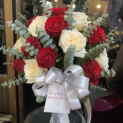 Flower Box - lovemeflowers