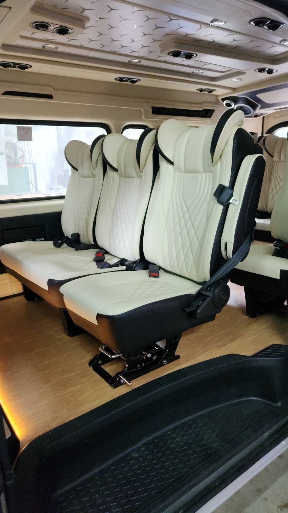 เบาะ vip 3-3-3 ทรงหูช้าง