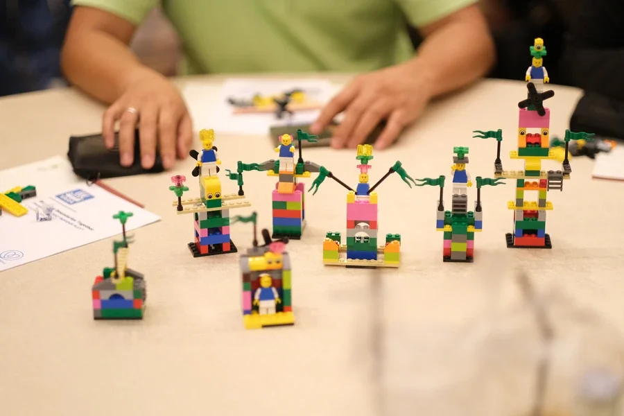 Team Building with LEGO® SERIOUS PLAY® - MindSpring Academy