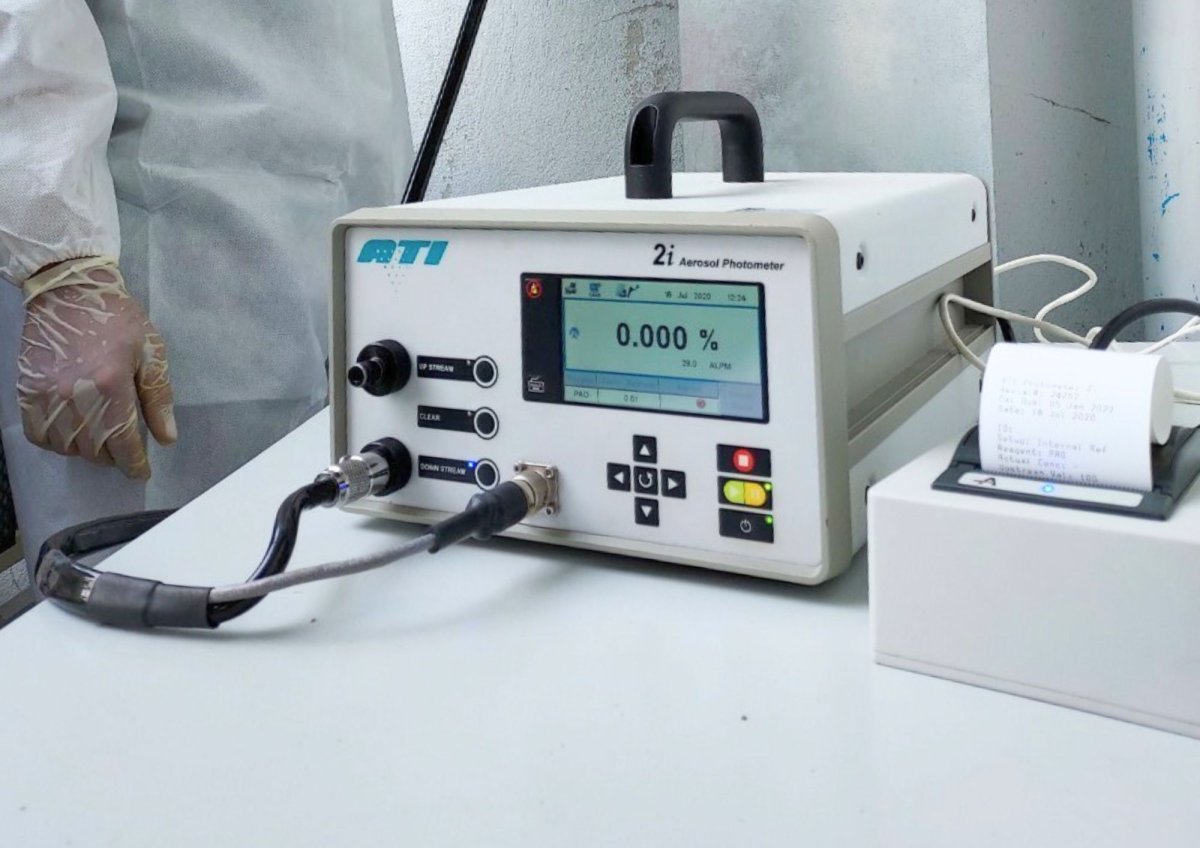 Efficiency of the HEPA Filter leak test with PAO oil and photo scan