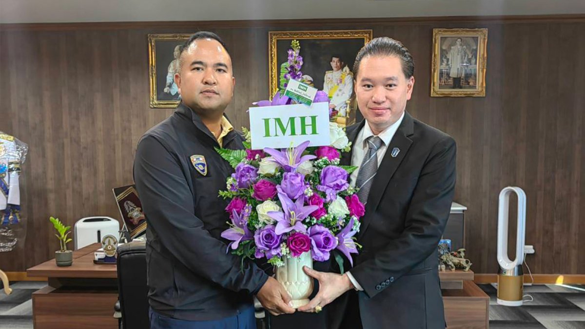 ดร. สิทธิวัตน์ กำกัดวงษ์ ประธานกรรมการบริหาร กลุ่มโรงพยาบาล IMH