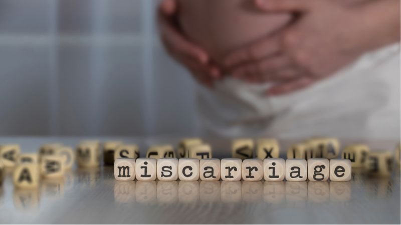 Understanding Miscarriage: Causes, Symptoms, and Emotional Healing
